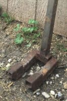 How To Take a Pallet Apart : An easy tool to make and use!